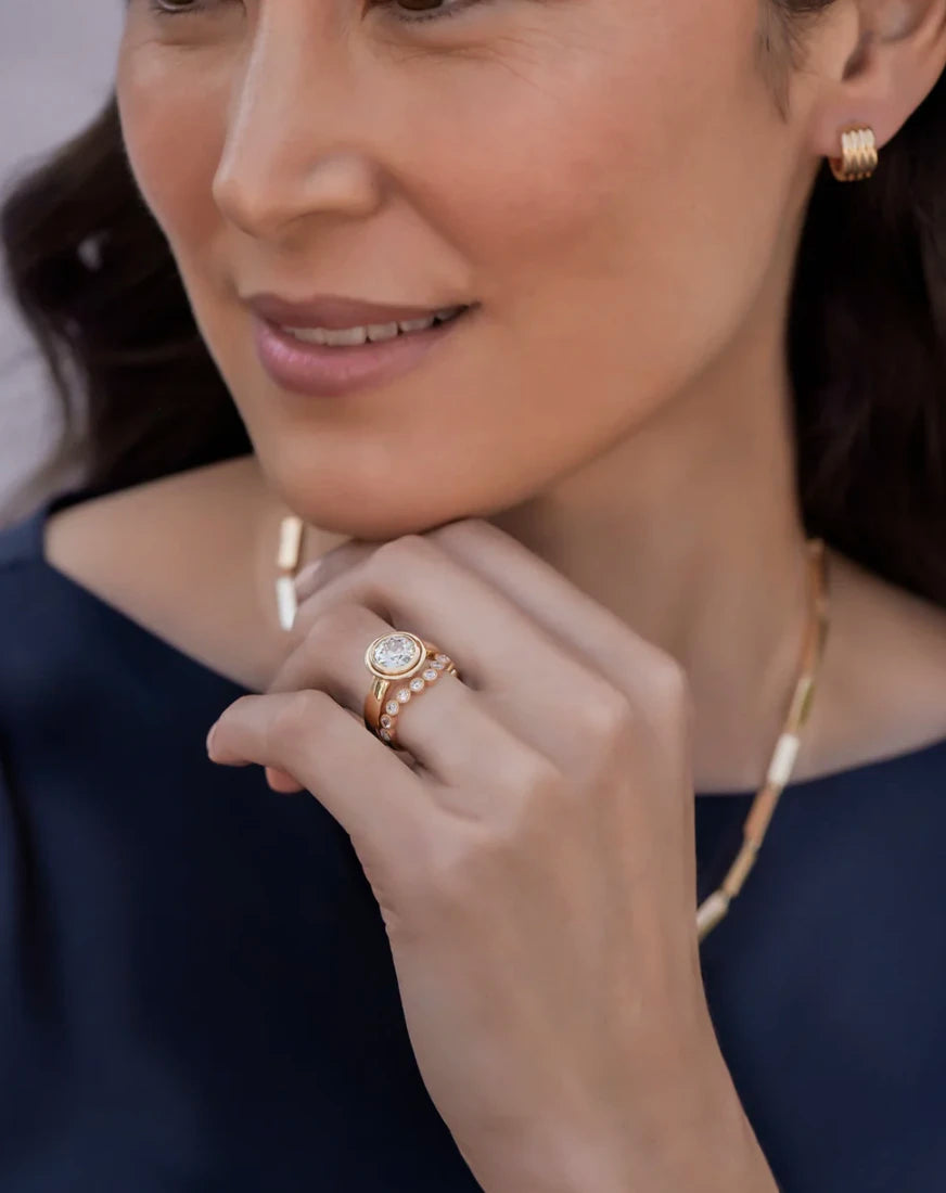 Single Stone – https://dcjltd.com/